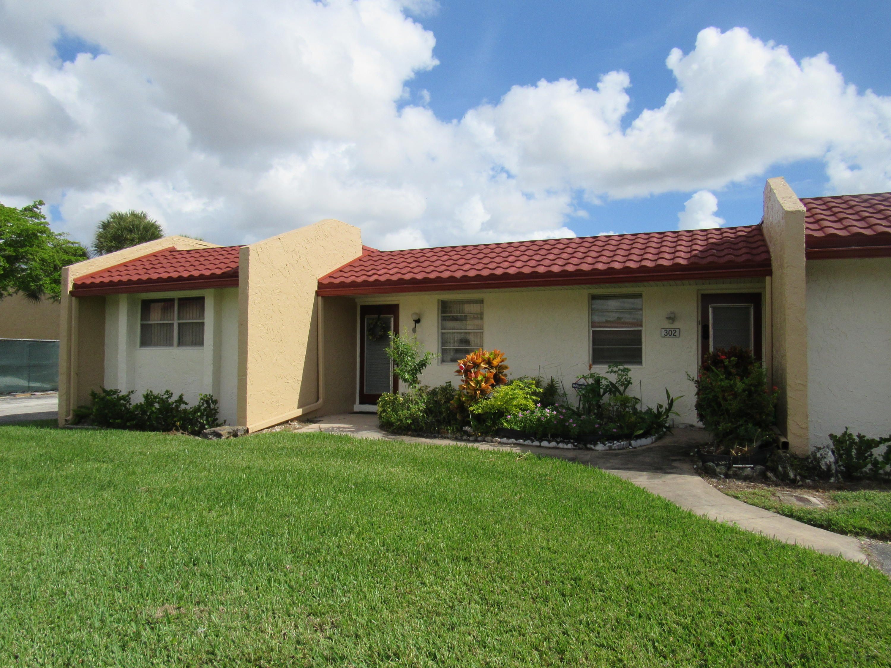 GOLDEN LAKES VILLAGE 23 Properties For Sale West Palm Beach 33411 FL