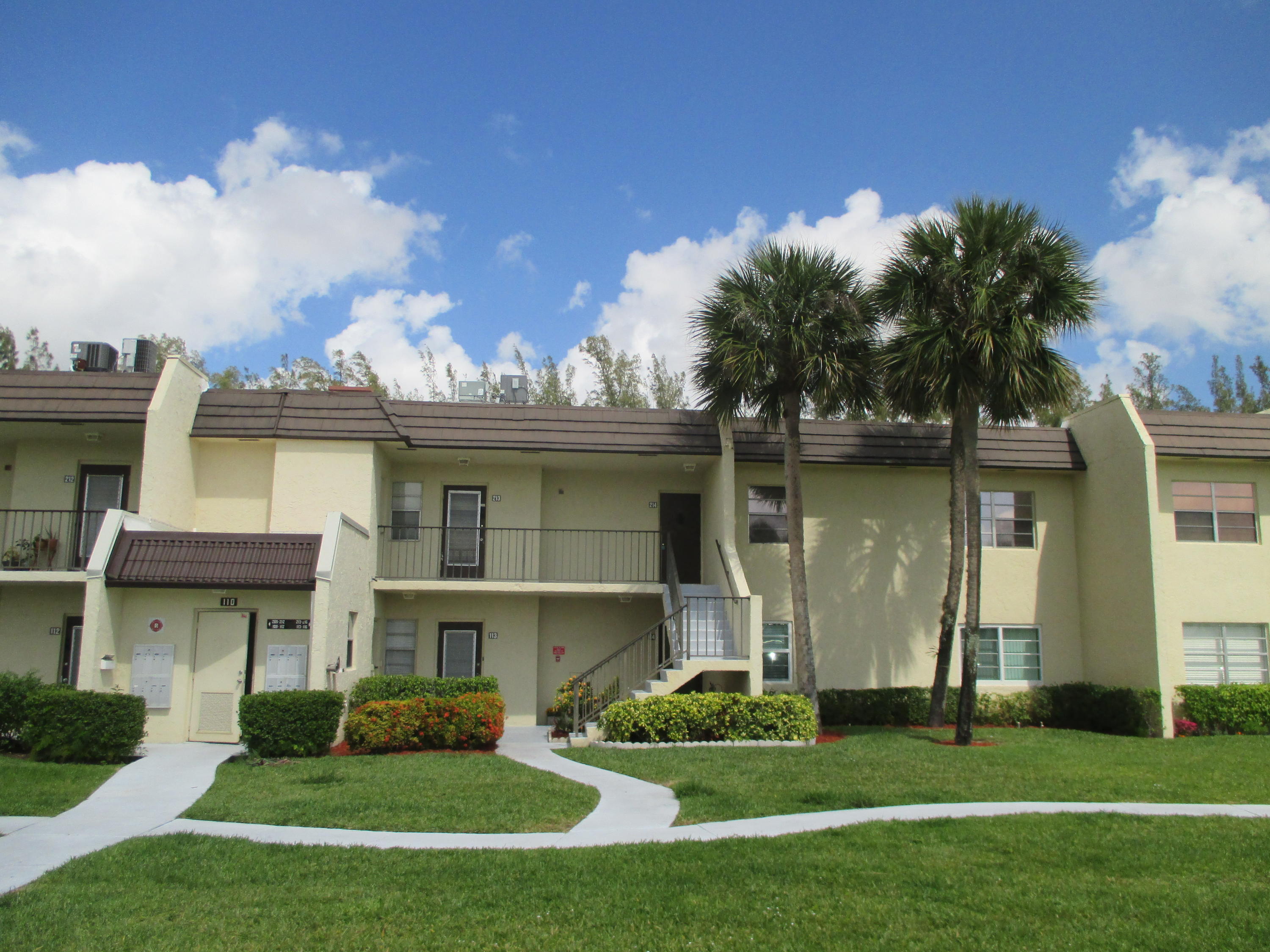Golden Lakes Villa 29 Properties For Sale West Palm Bch 33411 FL